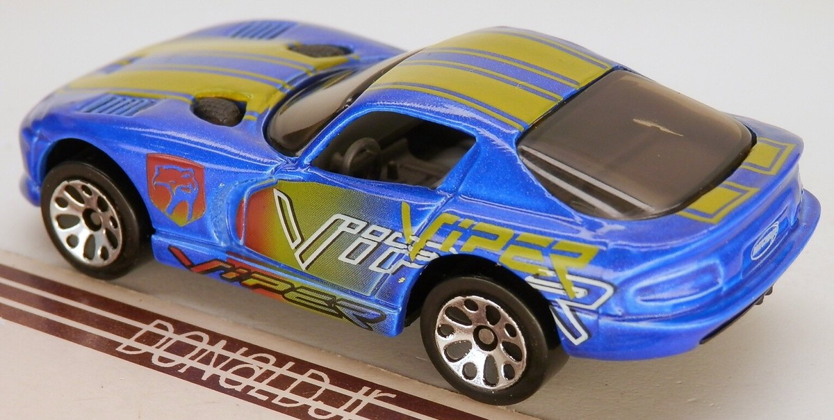 Matchbox Dodge Viper GTS - Guatemala